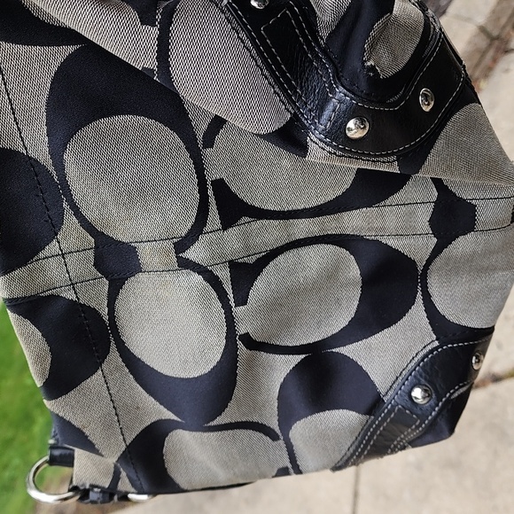 Coach | Bags | Coach Vintage Like New Hobo Signature Purse | Poshmark